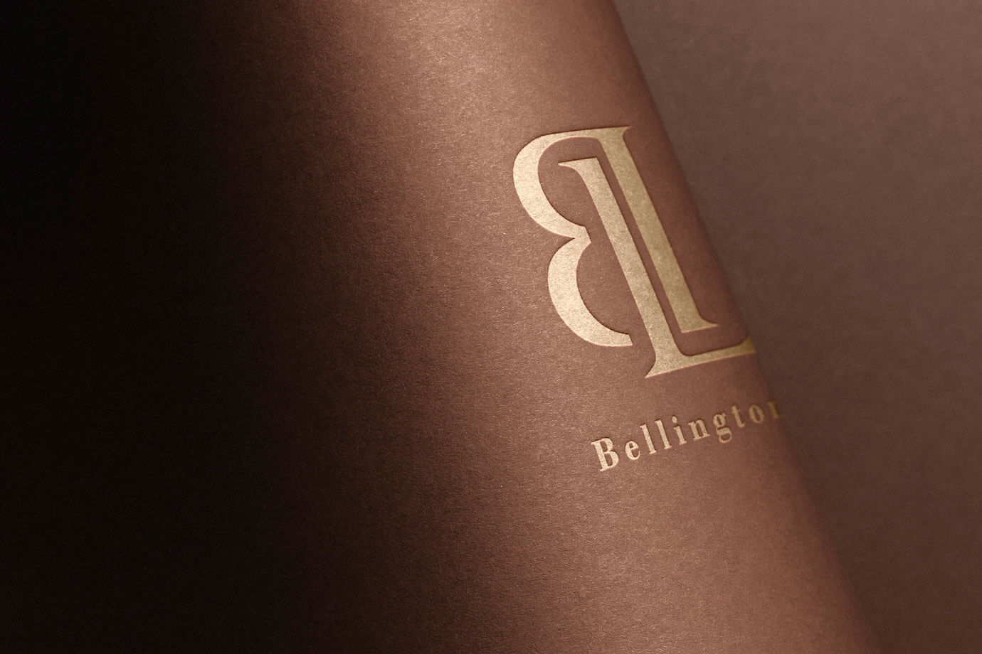 Free Curved Paper Gold Logo Mockup PSD - PsFiles