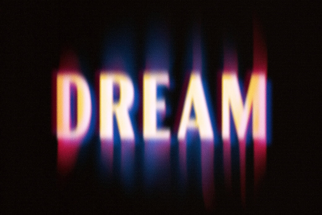 Free Glowing Ghost Blurred Text Effect Mockup PSD Download - PsFiles