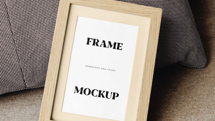 Free Hand Holding Photo Frame Mockup PSD - PsFiles