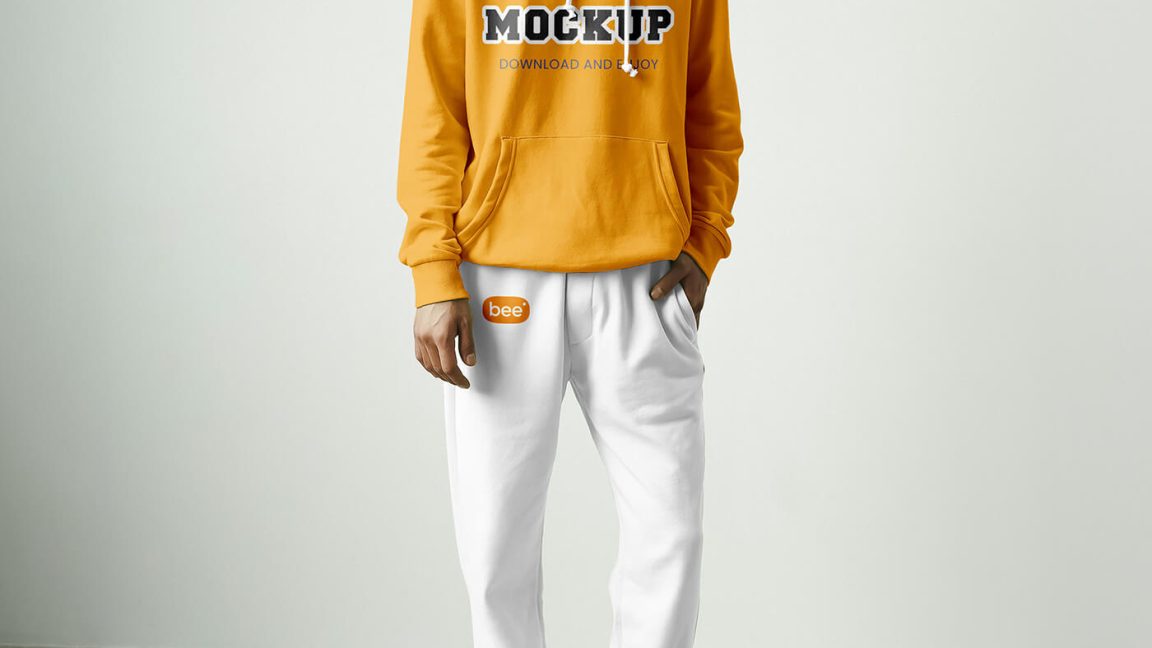 Free Women’s Full set Tracksuit Mockup PSD - PsFiles